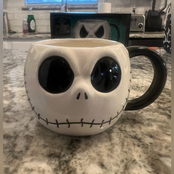 Disney | Dining | Tim Burtons The Nightmare Before Christmas 22 Oz ...